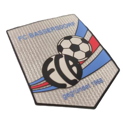 China Custom Square Shape 3D Silicone Patch with Ultrasonic Cut and Plating Technics for Garment Use for sale