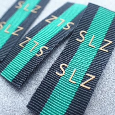 Cina Schermo diritto di seta molle del ODM del taglio che stampa le etichette dell'abbigliamento in vendita