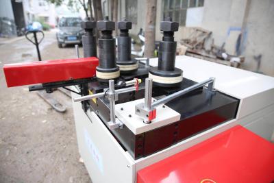 China Pneumatische Cnc Staaf Buigende Machine, Speciale de Bar Buigende Machine van het Vormstaal Te koop