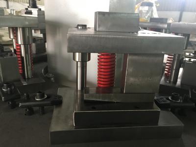 Cina Punzonatrice idraulica della porta della finestra di alluminio in vendita