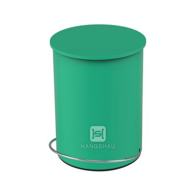 China 3 liter green color pedal dust bin eco friendly garbage bin for sale