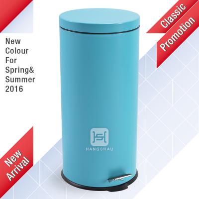 China 30L big litter bin house cleaning tools for sale