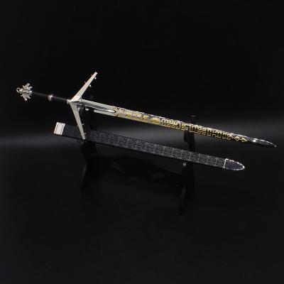 Cina 30CM Anime Sword Keychains Rivia Sword Inspired By The Witcher Great Sword With Scabbard Wall Decor in vendita