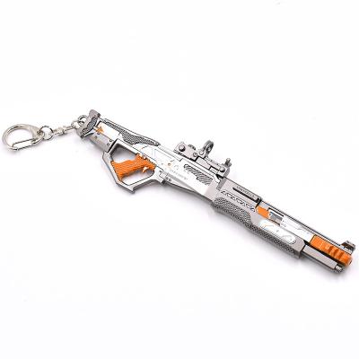 Cina Popular shooting games Ape x Stock Customer customized requirements mini metal gun models keychain 16 cm gift in vendita