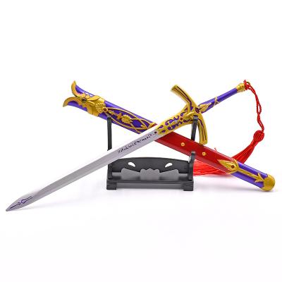 Cina Unisex Katanas Sword Keychain Caliburn Fate Stay Night Saber Mini Metal Alloy Sword Toy For Cosplay Gift Art in vendita