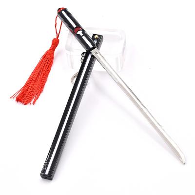 Cina Japan Anime Sword Keychains Naroto Uchiha Sasuke Grass Cutter Black Mini Metal Sword Katna Key Chain 22Cm Cosplay Toys in vendita
