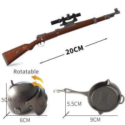 中国 3 PCSの金属銃モデルキーホルダーsのヘルメット98Kのフライ パンのキー ホルダー 販売のため