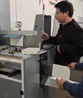 China Efficient Semi Auto Casing Machine auto pressing creasing labor efficient production for sale