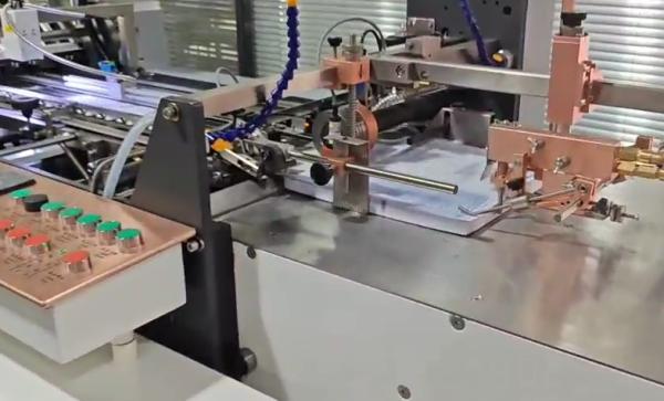 Quality Miniature Buckle Folding Machine High Speed and Precision for Half Folding Roll for sale