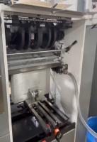 China Compact Automatic Lay Flat Mounting Machine with Top to Down Flow Structure for sale