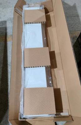 China Lineare Stahl-Floating-Regal Schwerlast-Moderne Einzelhandels-Wandregal DIY entworfen zu verkaufen