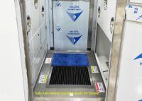 China Immersion / Soak Type Sole Cleaning Machine Inside Air Shower NO Handrail for sale