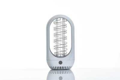 Cina Lampada anti zanzara per uso domestico di stile Morden ricaricabile e portatile per l'estate in vendita