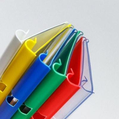 China Máquina a rendimento elevado 380V da extrusão do suporte do preço da tira dos dados do PVC à venda