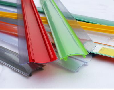 Cina La poli linea trasparente dati dell'estrusione di profilo del PVC del cloruro di vinile spoglia la linea dell'estrusione in vendita