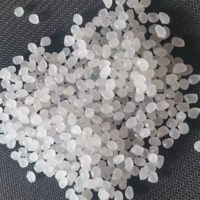Cina Il TPE molle eccellente dei granelli traslucidi trasparenti del TPE appallottola l'elastomero termoplastico di SEBS in vendita