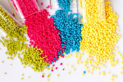Cina Granelli di plastica biodegradabili del composto del TPE KN400 per la maniglia molle in vendita