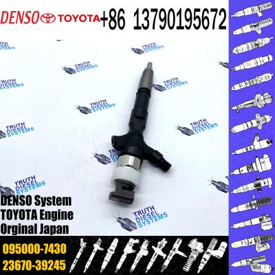 Cina 23670-39245 095000-7430 With Injector Nozzles Diesel Injectors And Diesel Common Rail Fuel Injector in vendita