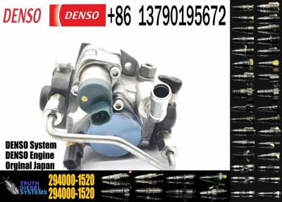 Cina Pompa di iniezione di carburante per olio diesel 294000-1520 8-98151213-1 per motore 4JK1 in vendita