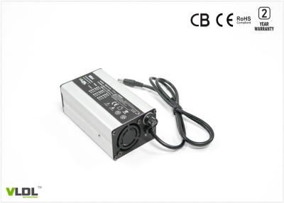 Cina Caricatore della batteria al litio di alta efficienza 6A 12V per il pacchetto dell'Accumulatore litio-ione 3S in vendita