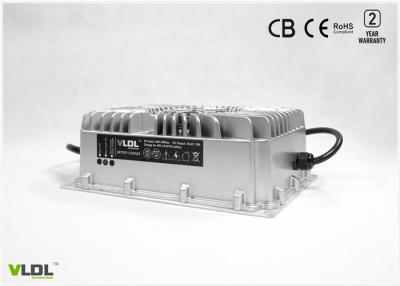 Cina 1500W a bordo del caricabatteria 48V 25A IP65 impermeabilizzano AC110 - 230V PFC in vendita