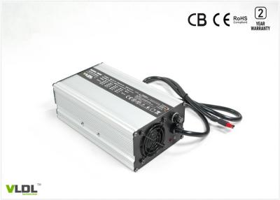 Cina 12V 25A Smart SMPS a bordo del caricatore 14.4V/14.6V per AGM/batterie di Li in vendita