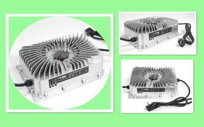 Cina 36V 30A 1500W impermeabilizzano caricarsi automatico del caricabatteria per Li o la batteria di SLA in vendita