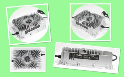 Cina Caricatore impermeabile 48V 54.6V 58.4V 20A 25A della batteria al litio ed acido al piombo 1500 watt in vendita