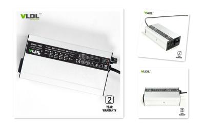 中国 高周波SMPS Eのスクーターのための自動リチウム電池の充電器48V 54.6V 58.4V 4A 販売のため