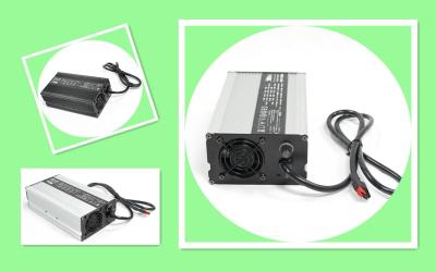 Cina caricatore 110 della batteria al litio di 12V 30A - 240Vac ha introdotto con PFC Smart che si carica per EV 2.5KG in vendita