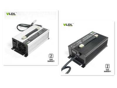 Cina Caricabatteria astuto di alta efficienza 12V 60A per LiFePO4/le batterie Li-ione/LiMnO2 in vendita
