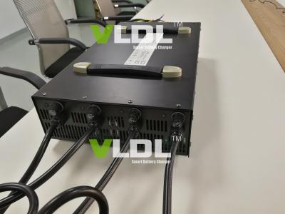China 4 banken 7A de Lader van de 24 Voltbatterij met Ingevoerde Output 4 van 29.4V 7A Maximum Ladende Één Te koop