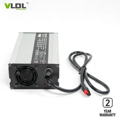 China Max 54.6V Or 58.4V 8A Smart Battery Charger For 48V Lithium Ion Battery Pack for sale