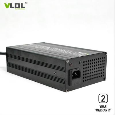 China etapas automáticas espertas do carregador de bateria de 30A 24V as 3 que carregam para AGM COAGULAM baterias de SLA à venda