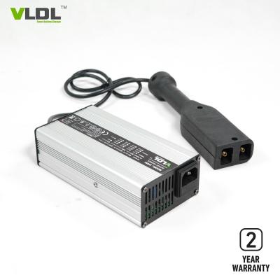 Cina Il CE ha certificato il caricabatteria astuto di 48V 8A AGM per la batteria del GEL ed acida al piombo in vendita