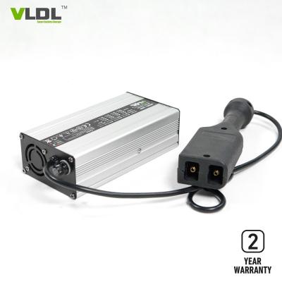 Cina Il CE ha certificato il caricabatteria astuto di 48V 8A AGM per la batteria del GEL ed acida al piombo in vendita