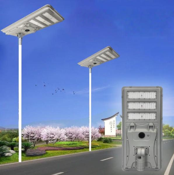 Quality Integrated Solar Street Light With High Efficiency Lithium Battery For Tropical for sale