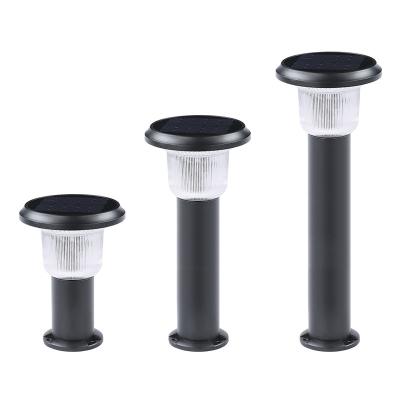 China Waterproof Solar Lawn Light With IP65 Rating And Up To 12 Hours Lighting For Outdoor Decoration for sale