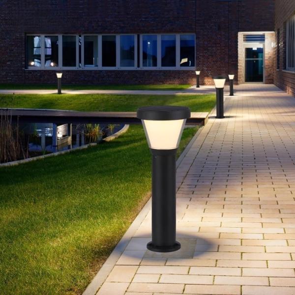 Quality Solar Powered Lawn Lights IP65 Weatherproof Pebble Design Garden Perimeter Lamp for sale