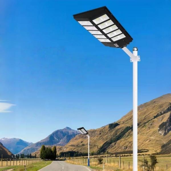 Quality Weatherproof Integrated LED Solar Street Light With 3000K-6000K Color Temperatur for sale