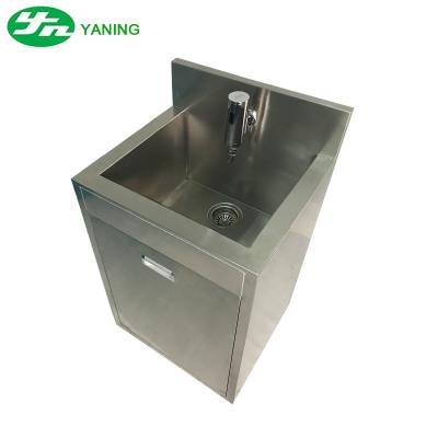 China Single Person Use SS Medical Hand Wash Sink with Splash - Proof Sensor for sale