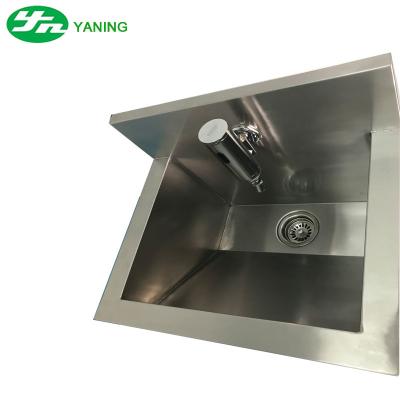 China Single Person Use SS Medical Hand Wash Sink with Splash - Proof Sensor for sale