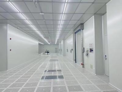 China Class 10000 GMP Turnkey Project Cleanroom with Stainless Steel Construction for Laboratory Clean Room for sale