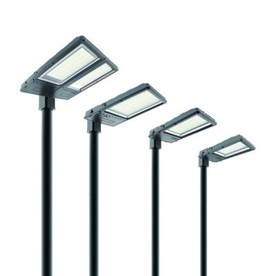 Cina 277V 6500K 26000 lumi di IP65 200W LED del parcheggio di annuncio pubblicitario della luce in vendita