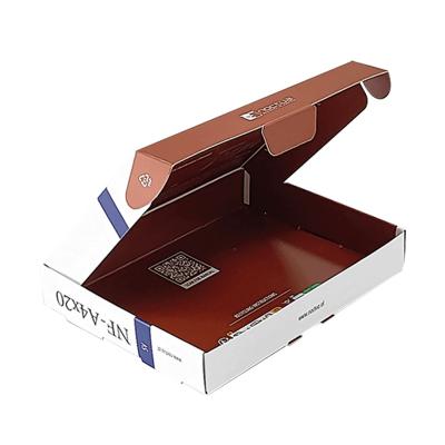 China Certificate Custom Small Batch Hard Three Layer Corrugated Mailer Box Shipping Box For Underwear Clothing Garment Packaging for sale