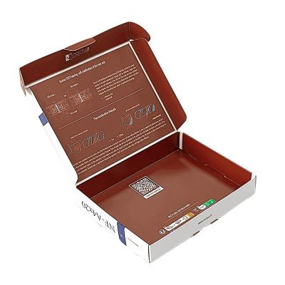China Certificate Custom Small Batch Hard Three Layer Corrugated Mailer Box Shipping Box For Underwear Clothing Garment Packaging for sale