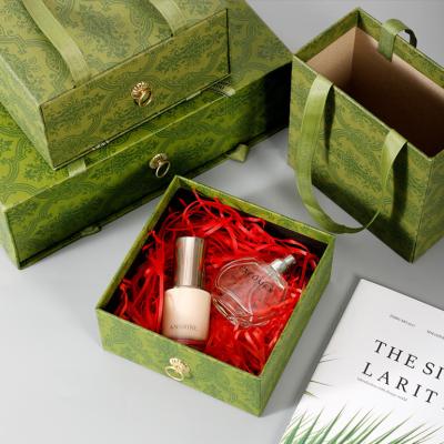 Cina Cassa per occhi personalizzata cassetto scorrevole profumo scatola regalo di carta lusso imballaggio occhiali scatola di vetro pieghevole in vendita