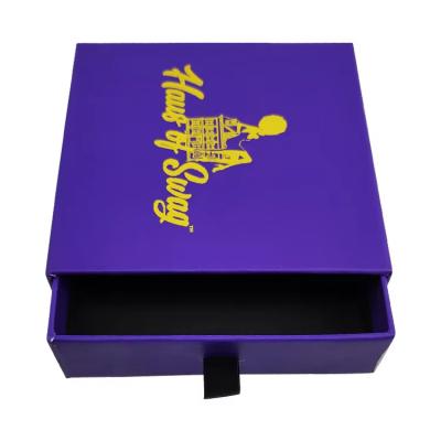 China Besondere Form 8x8 Kleine Schieberegler Geschenkbox Kunstpapier Schmuck Schieberegler mit 2 mm Dicke zu verkaufen