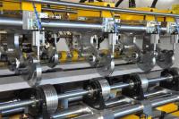 China 10KW Carton Packaging Thin Blade Slitting Machine for Smooth Slitting Experience for sale