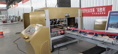 Cina Macchina di incollaggio automatico per cartoni pieghevoli personalizzabile per materiale di imballaggio in legno in vendita